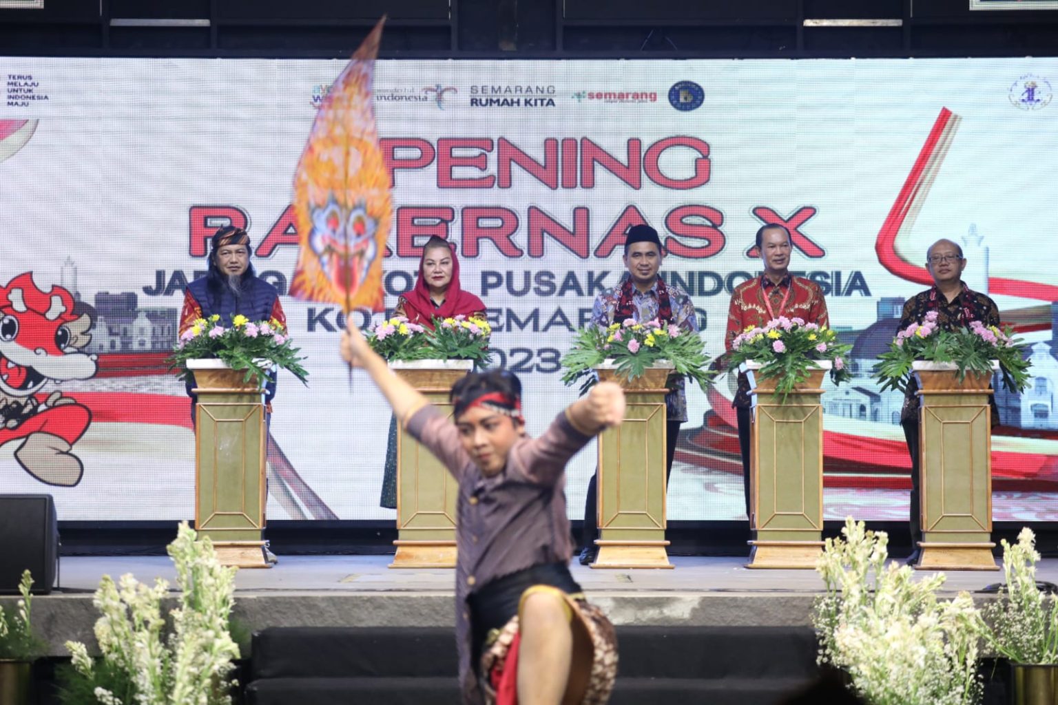 Disulap Lebih Nyaman, Kota Lama Semarang Makin Dipadati Pengunjung